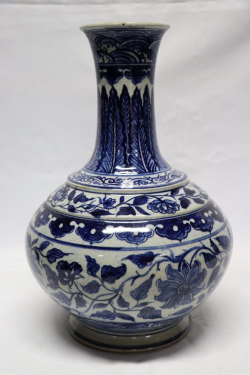 Ming dynasty Blue and White Porcelain Vase - Real Rare Antiques